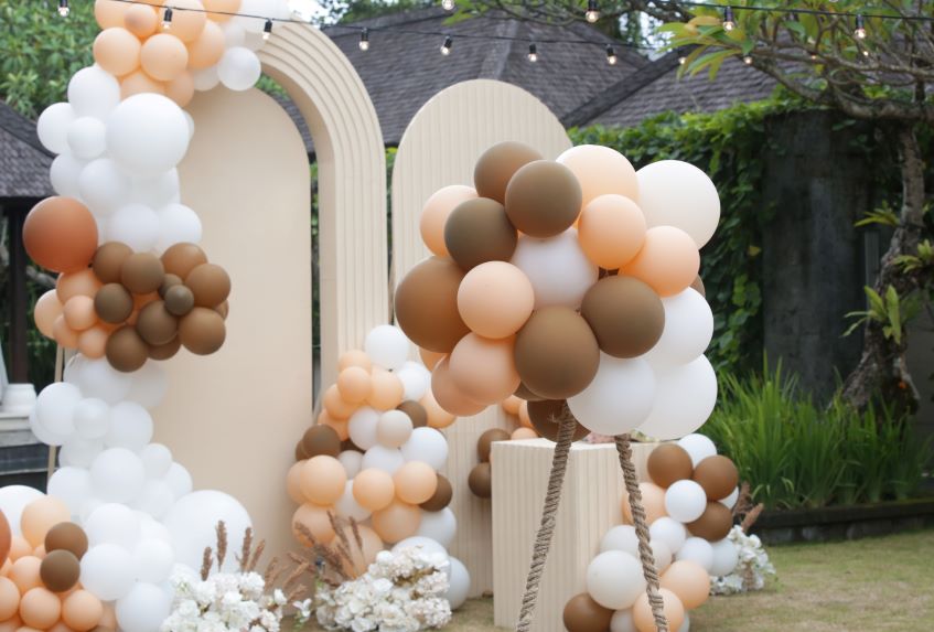 Peach Color Party Decoration Ideas Green Garden Birthday Celebration