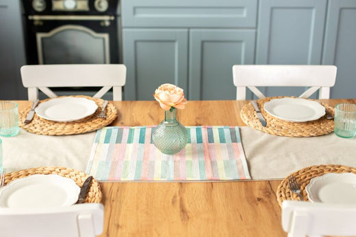 A Quick Guide to Using Placemats and Table Runners - CV Linens™