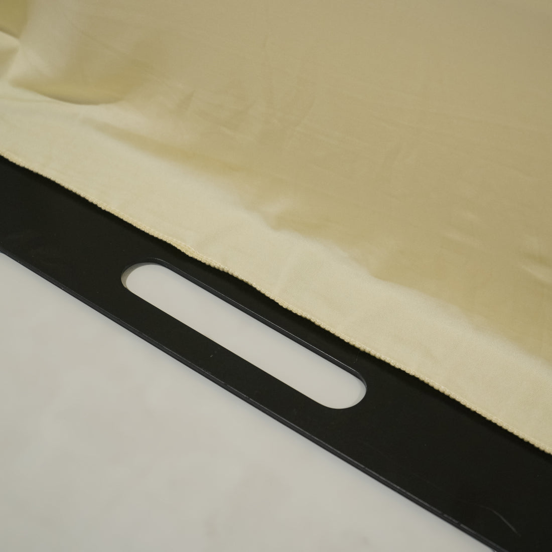 Spandex Crescent Moon Arch Cover – Pastel Yellow– CV Linens