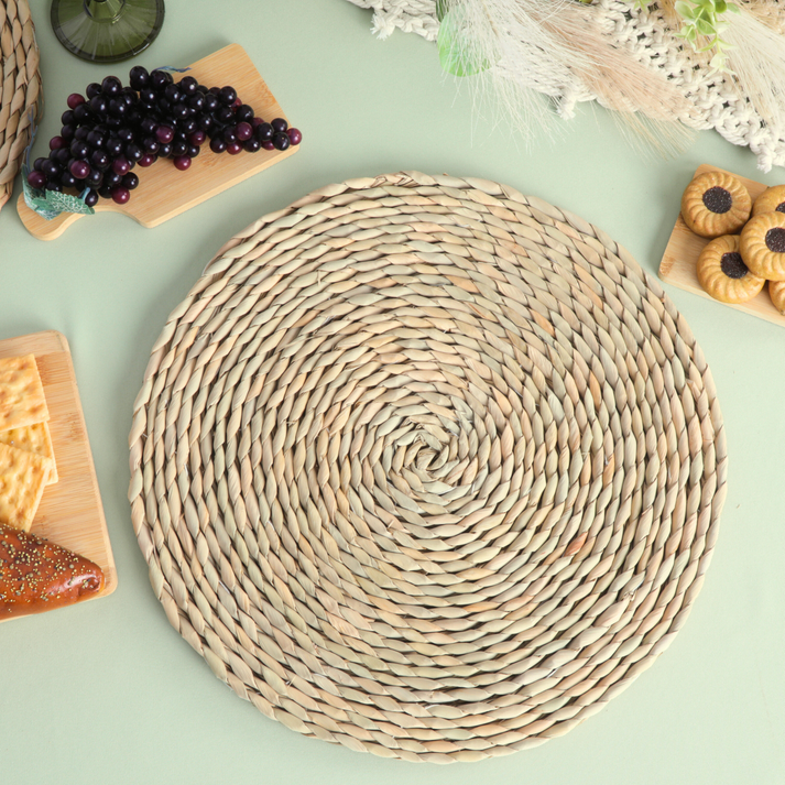 Buy Braided Raffia Straw 15" Placemats (4pc/set) - CV Linens™